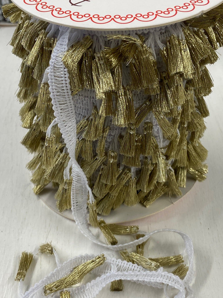 Bertie's Bows Tassled Fringe Trim 38mm by the Metre Various Colours ...