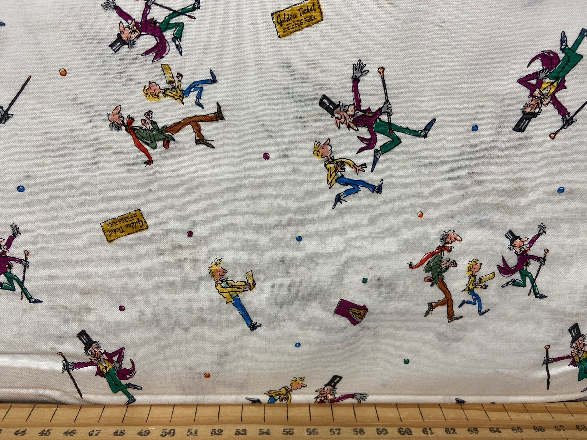 Roald Dahl's 'Charlie & the Chocolate Factory' Scene White – Fabric ...