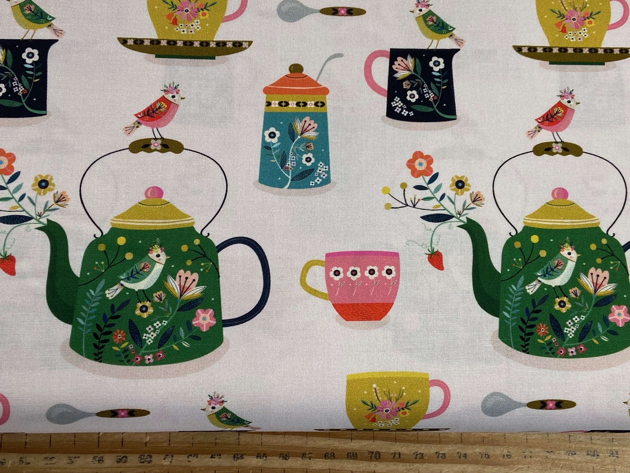 Bee Brown for Dashwood Strawberry Tea Summer Teapots Light Pink Cotton ...